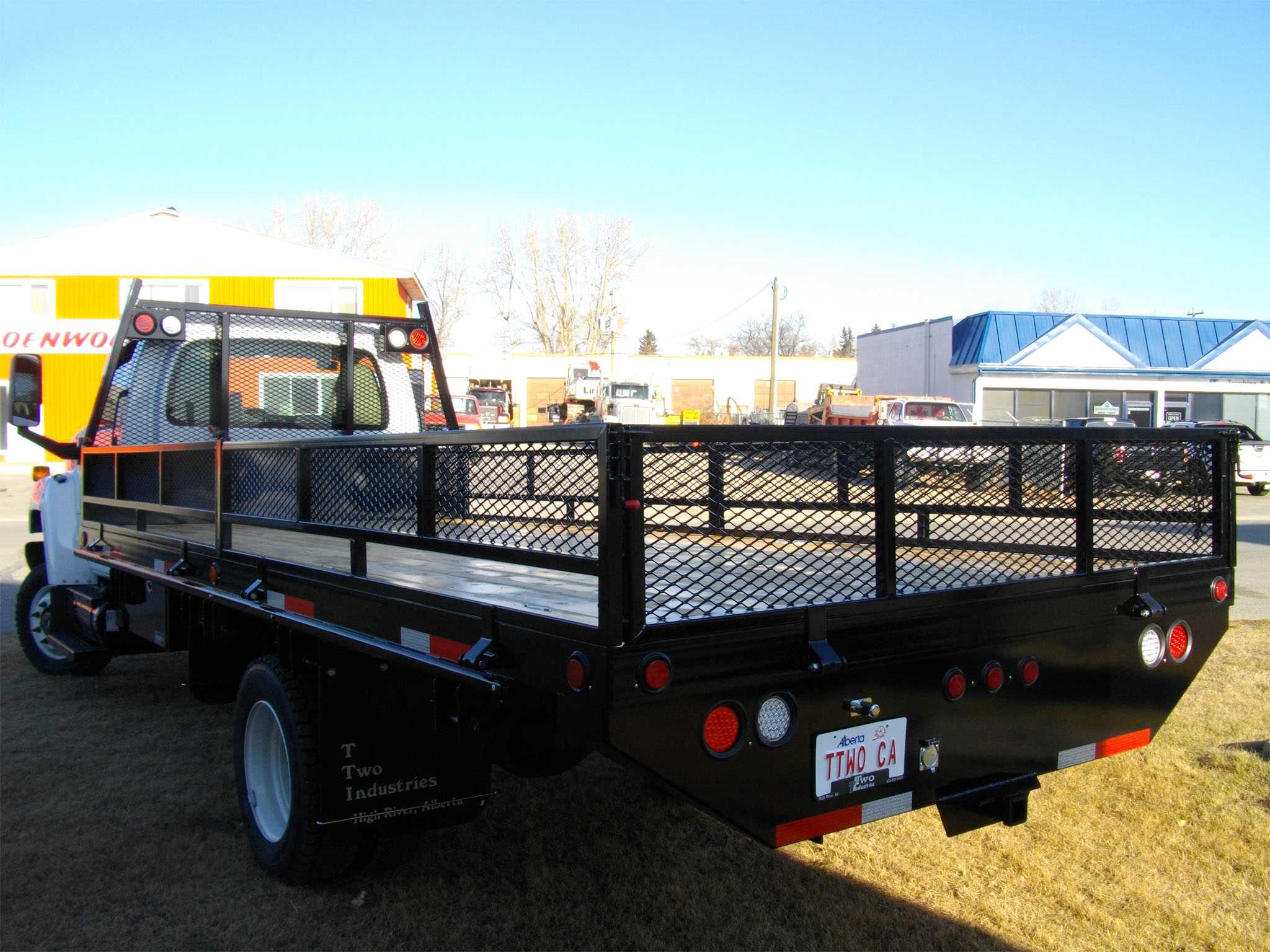 Flat Decks for Trucks - T Two Industries