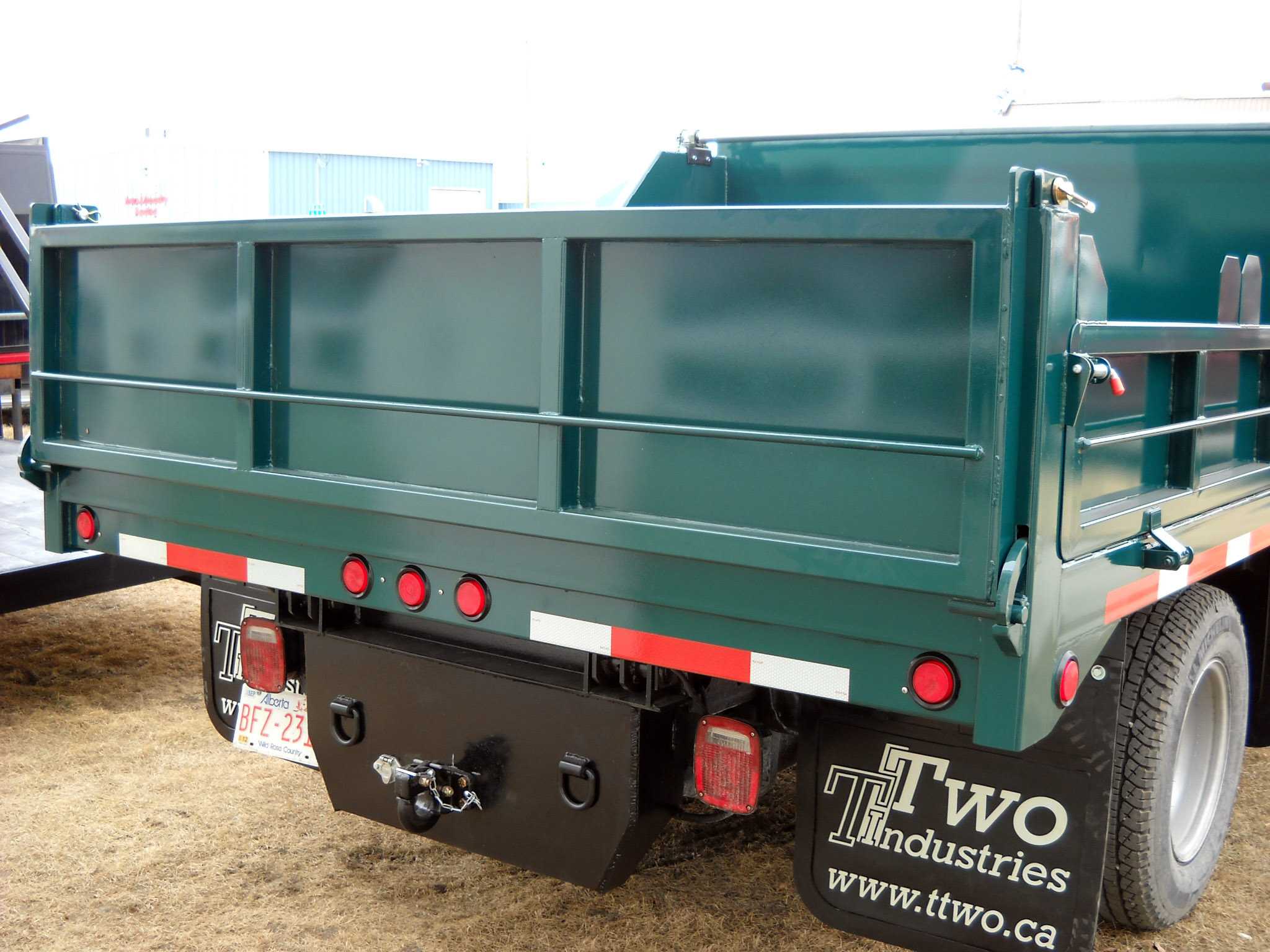 018 - Dump Bodies - T Two Industries