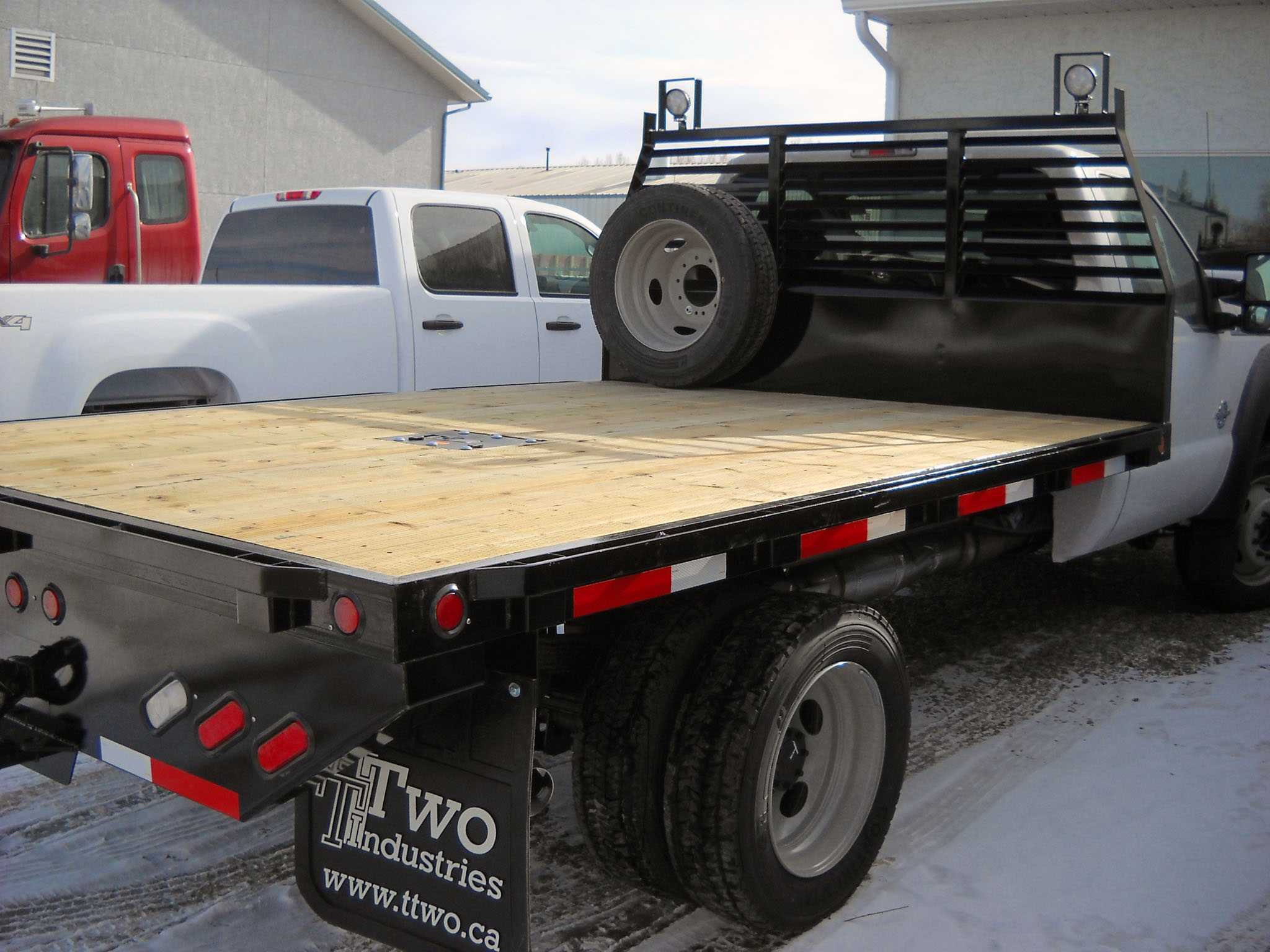 Flat Decks for Trucks - T Two Industries